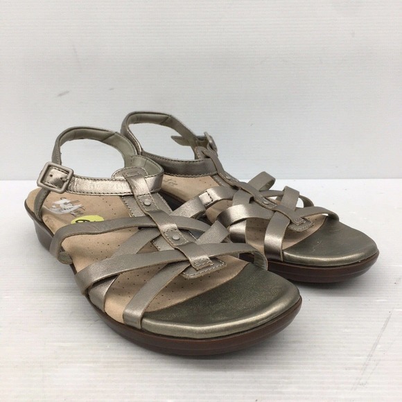 Clarks | Shoes | Clarks Loomis Katey Pewter Metallic Champagne Leather ...